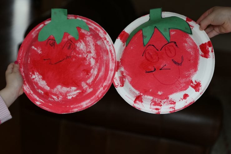 Paper Plate Tomato Craft with Sponge Art - Platein28