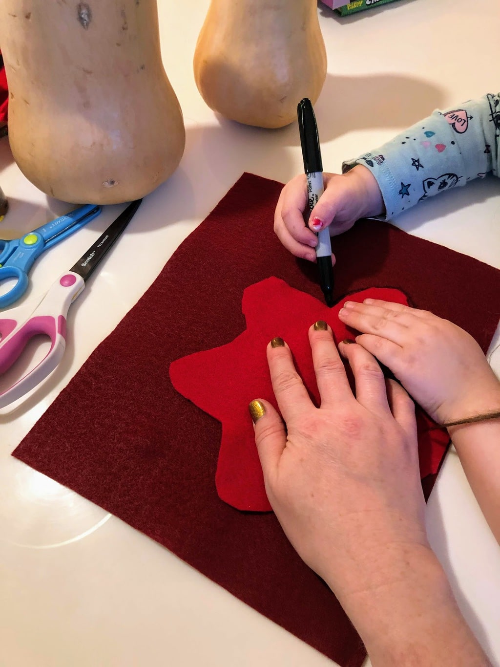 Make a Cute Felt Turkey Craft for the Holidays...with Squash! - Platein28