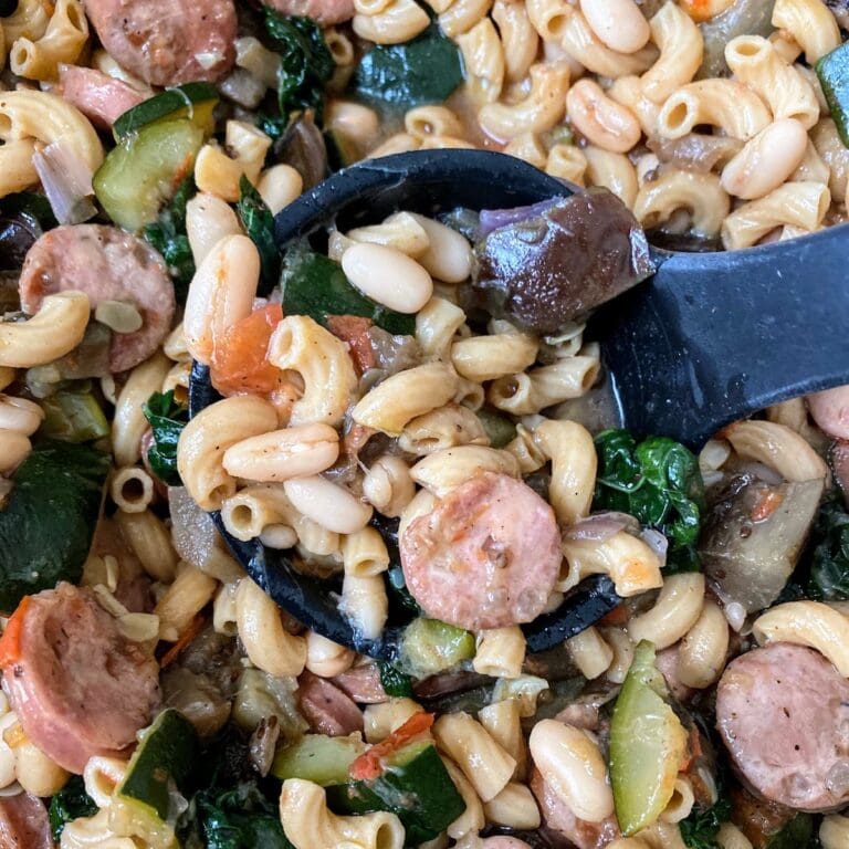 One Pot Chicken Apple Sausage Pasta - Platein28